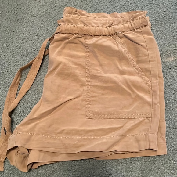 LOFT | Shorts | Drawstring Loft Shorts | Poshmark